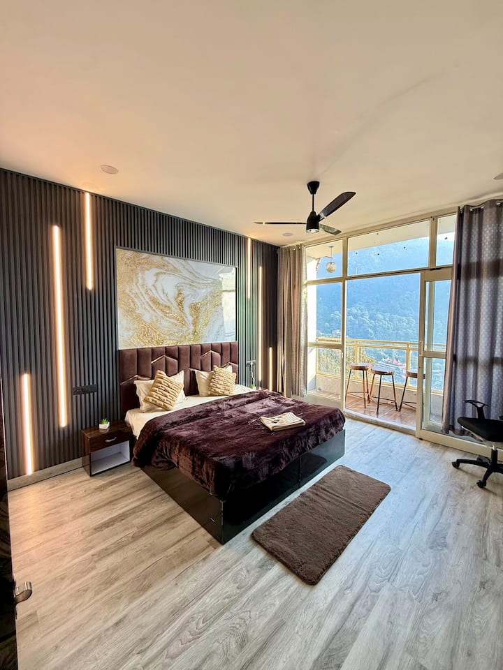 The Regaliaas 5.0 Luxury 2br (Tapovan, Rishikesh) - Rishikesh