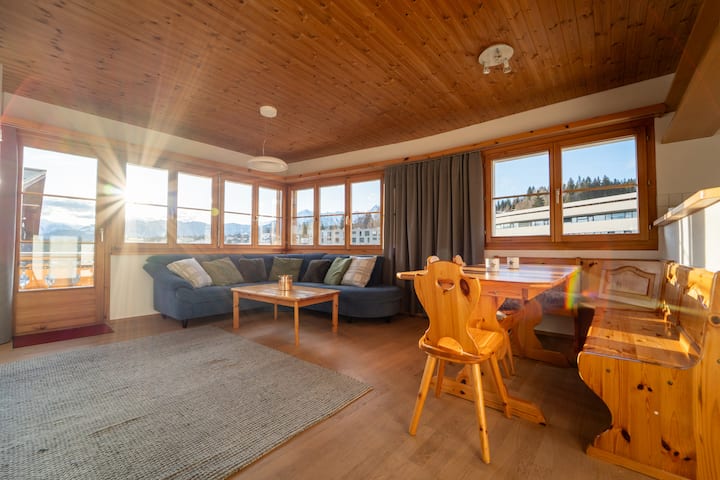 Light Alpine Apartment With Views • Heart Of Flims - Flims