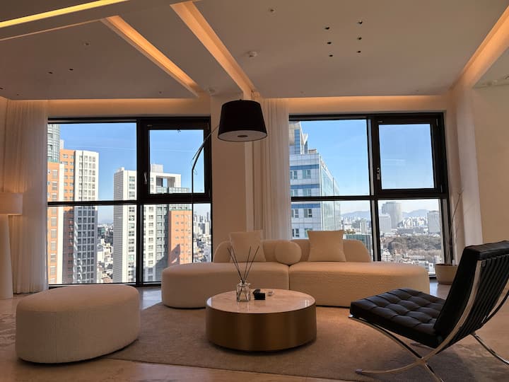 Penthouse At Caelum Black Gangnam Luxury Residence - Seoul