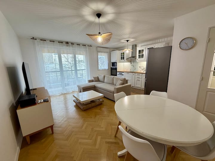 Logement Confortable, Proche Des Parcs Et De Paris - Le Plessis-Robinson