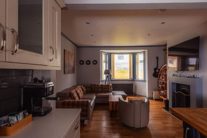 Luxury Portree Cottage With Hot Tub - Portree