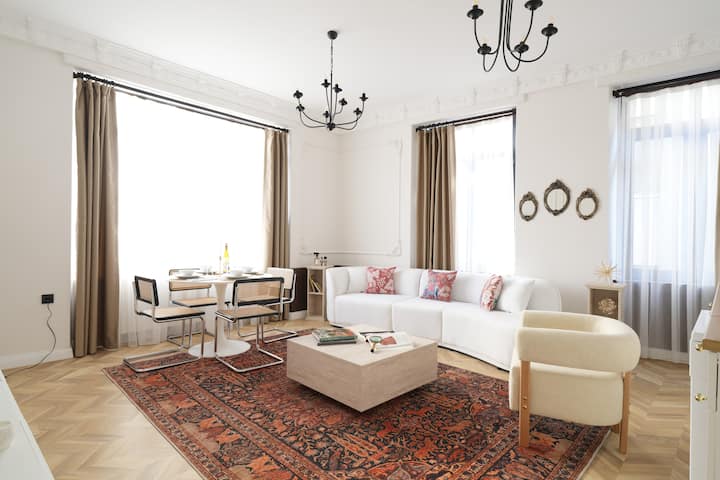 Stylish Karaköy Home Steps To Tram & Ferry - İstanbul