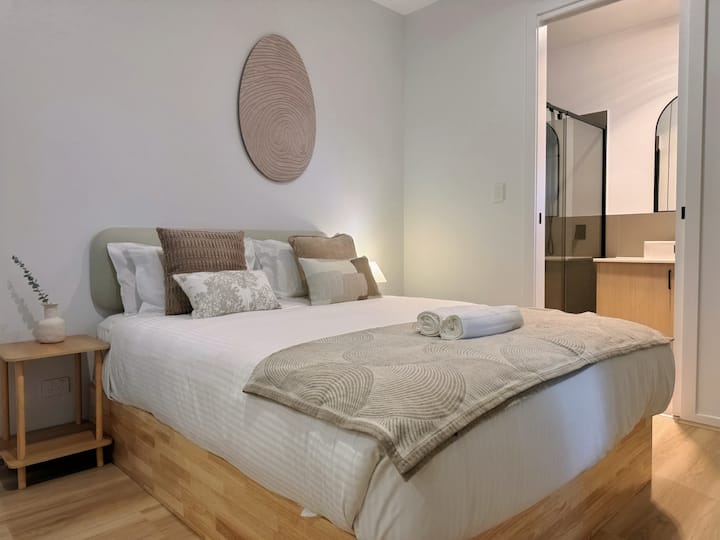 Northern Star-new Built Modern House @Smithfield B - Adelaide