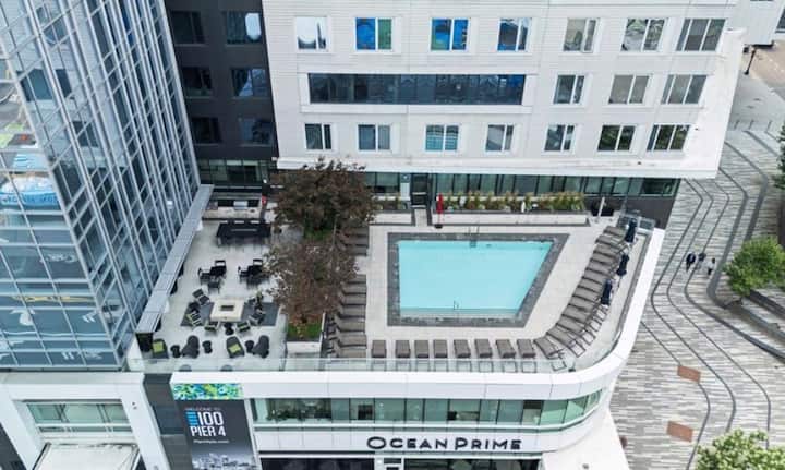 Premier 1-bedroom Luxury Suite In Boston's Seaport - Boston, MA