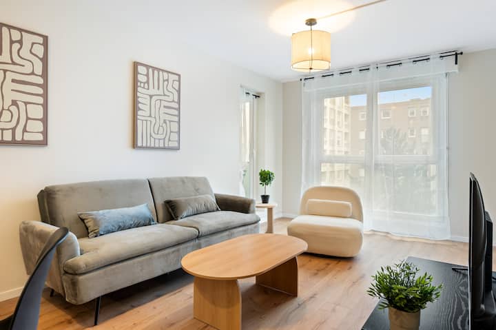 Grand Appart 4 Chambres Avec Cinéma – Centre Rouen - Isneauville