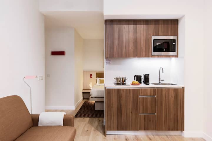 Numa | 1 Bedroom Apartment With Sofa Bed - Madrid