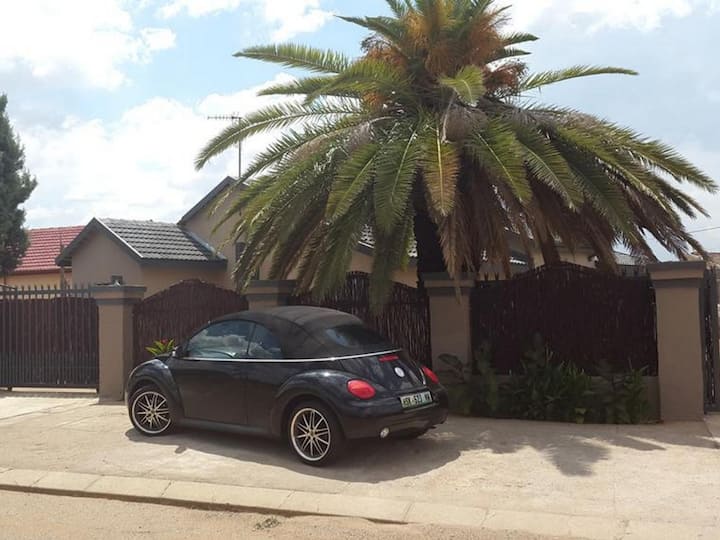 Family Room With Double  Beds - Sun City