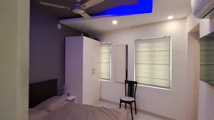 Sreekrishna Serviced Apartment - Guruvayur