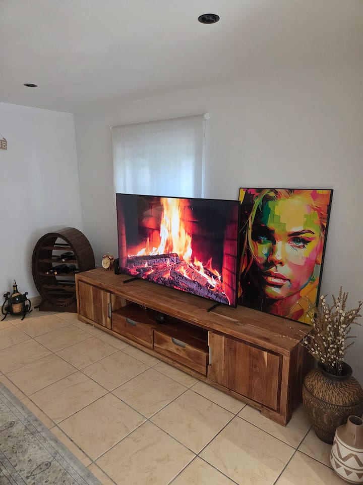 Bora's Home
Warm & Inviting Stay | Feels Like Home - Thun