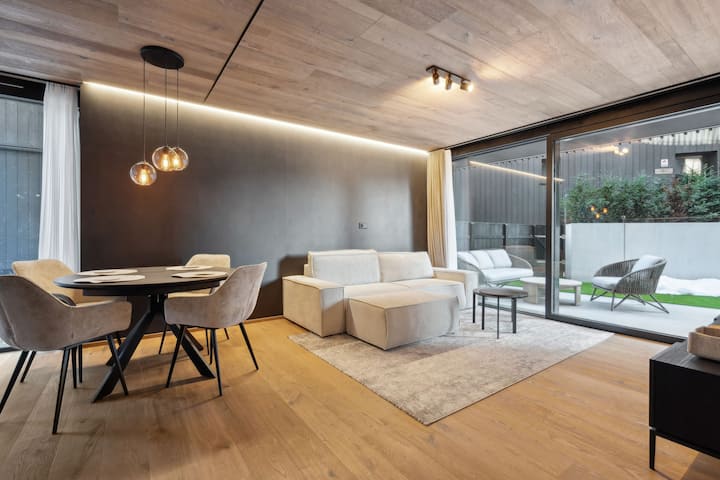 Laax Alpine Garden Retreat - Laax