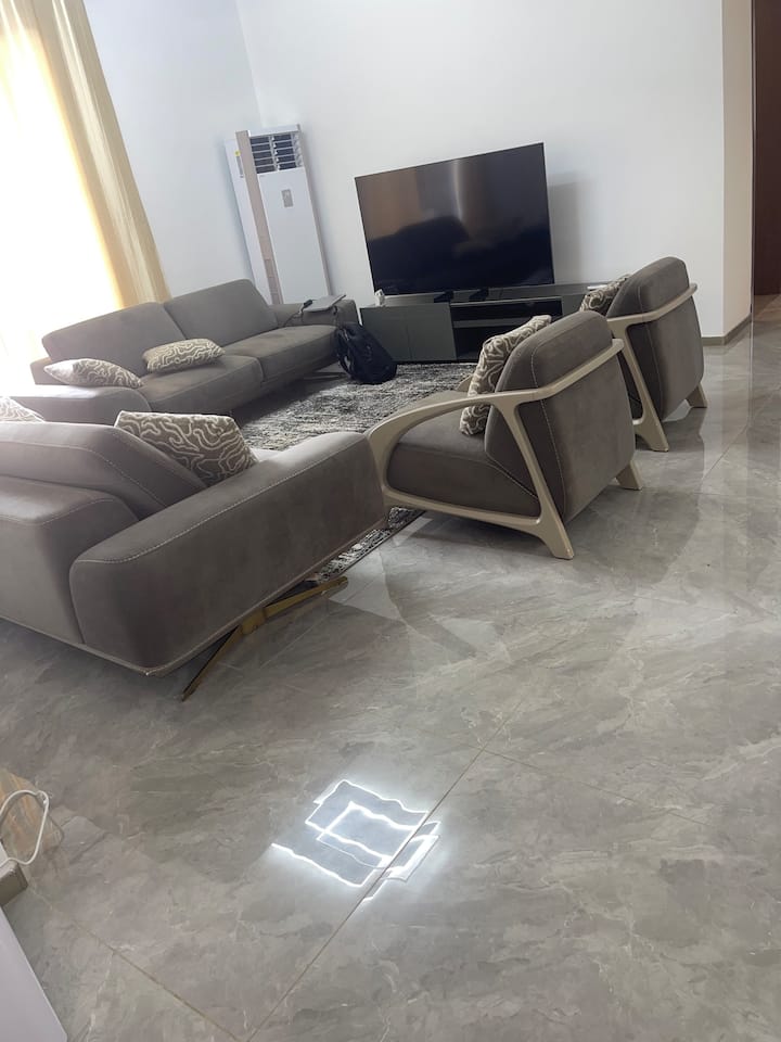 Service De Gestion Immobilière - Guinea