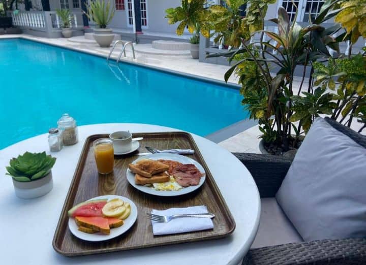 Smooth Escapes - Saint Lucia