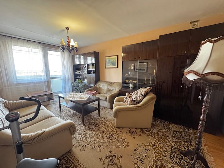 4-izbový Byt S Rozlohou 80,5 M². - Levice