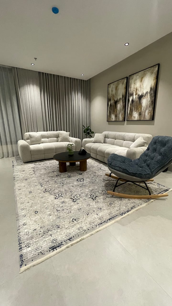 شقة حديثة غرفة وصالة ومطبخ - Dammam