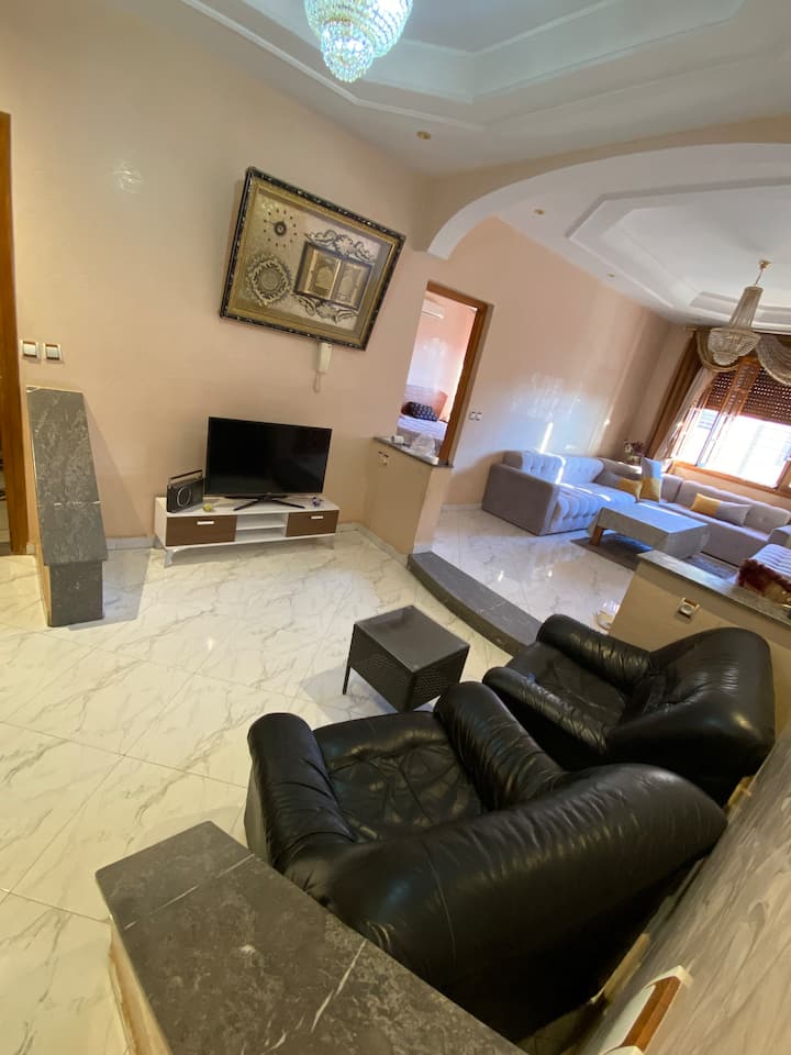 Grand Appart 130 M² Meublé – Tout Confort - Oujda