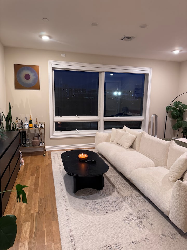 Bright & Modern Studio By Nyc Transit - Edgewater, NJ