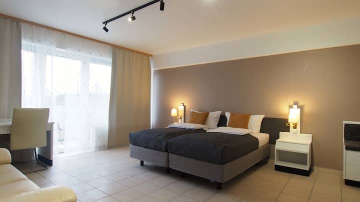 Twin Premium Zimmer Mit Balkon - Giessen