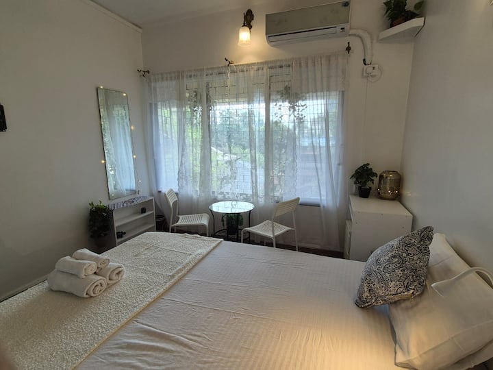 Cozy Hamlet - Mumbai