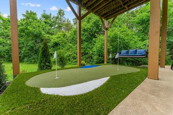Near Lake-pool, Hot Tub, Putting Green And Pinball - Ridgedale, MO