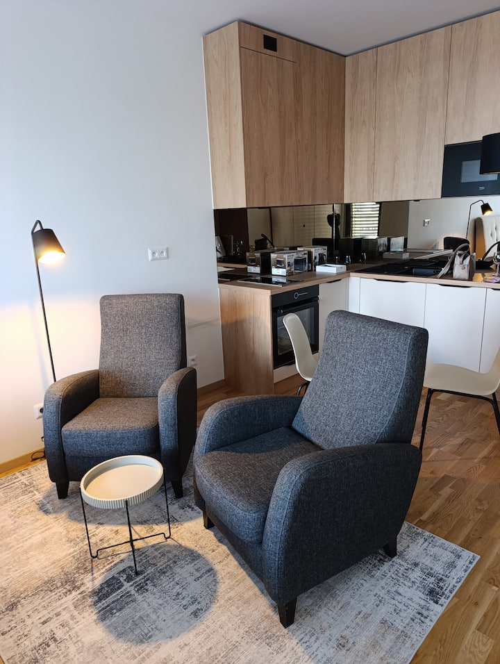 Metropolis Apartment - Bratislava