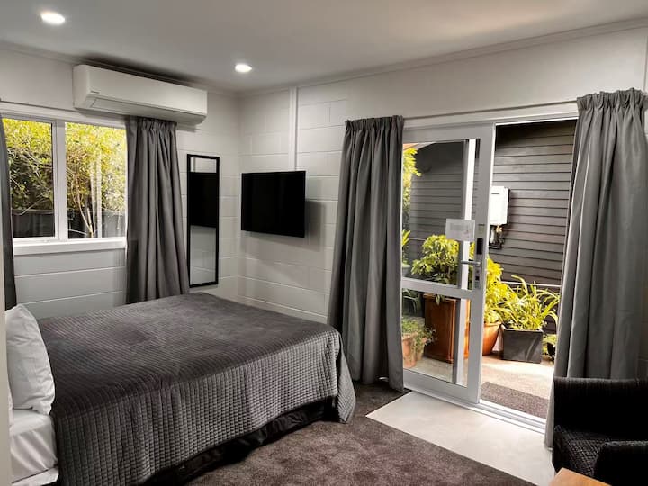 Classic Queen Studio - Taupo