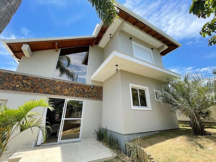 Casa De Praia C/ Piscina Famílias 8 Hóspedes - Florianópolis