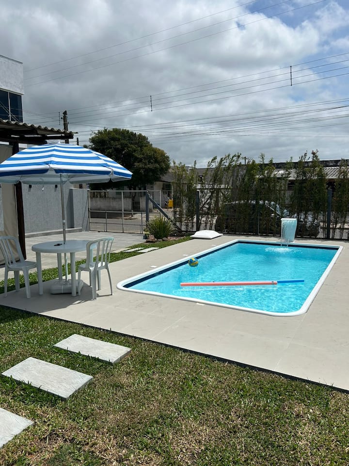 Kitnet à 1 Km Da Praia Da Guarita E Da Cal. - Torres