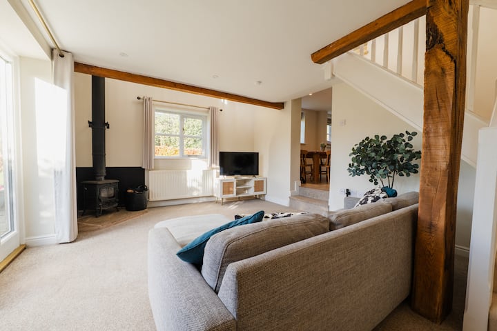 Cosy Country Cottage Nr Peckforton Castle - Tarporley