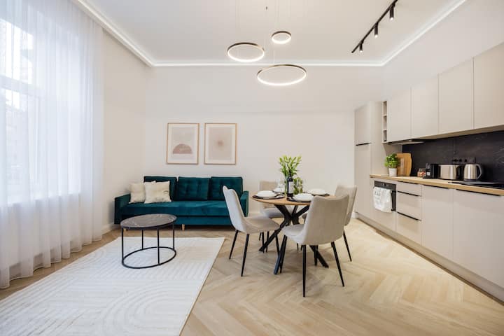 Bella Casa - Hungary