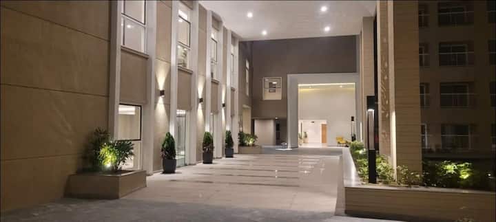 Aashna Paradise 2bhk Prime With Pool @Gift City - Gandhinagar