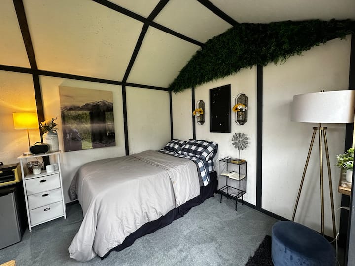 Wine & Pine - The Seneca Shed - Cayuga Lake, NY