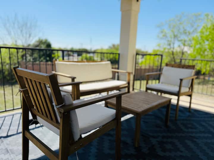 Skye - Luckey Ranch – San Antonio
