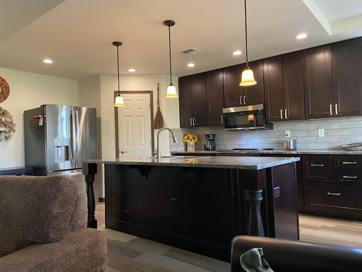 Golf Course Home - Hat Rock State Park, Hermiston