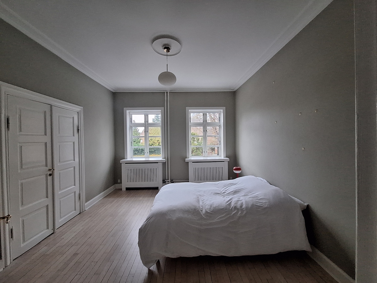 Spacious room in Hellerup - Flats for Rent in Hellerup, Denmark - Airbnb