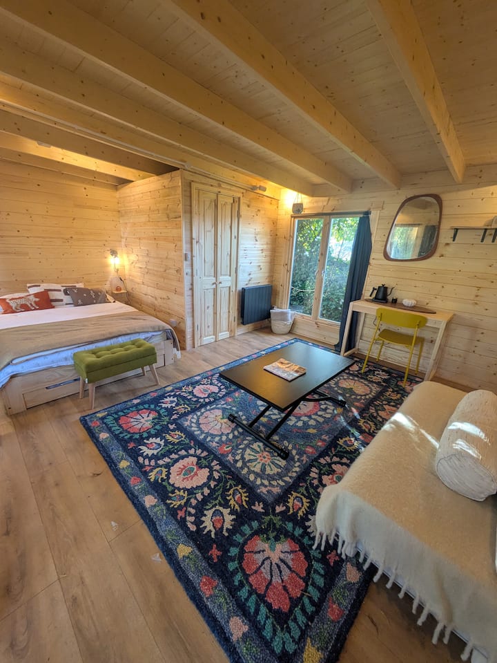 Willow Retreat. Charming Independent Cabin - Oxford