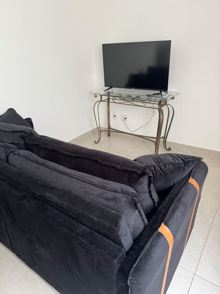 Apto Centro  De Jf/sem Garagem 3 Quartos De Casal - Juiz de Fora