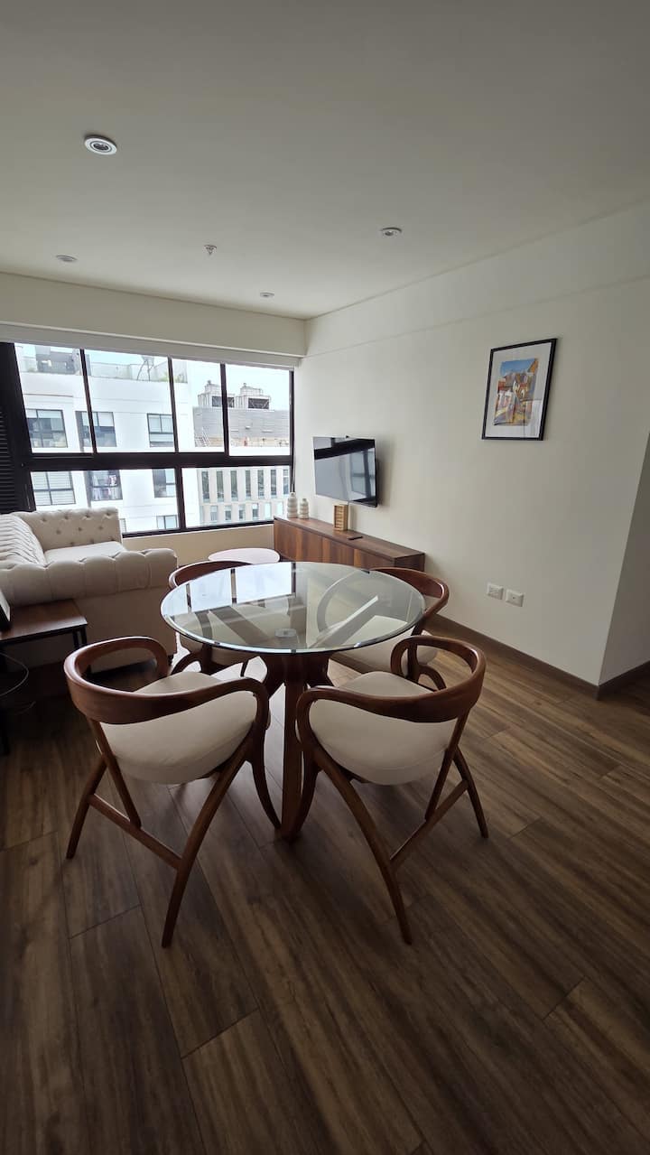 Lindo Dpto. 2br En San Isidro Cerca A Miraflores - Perú