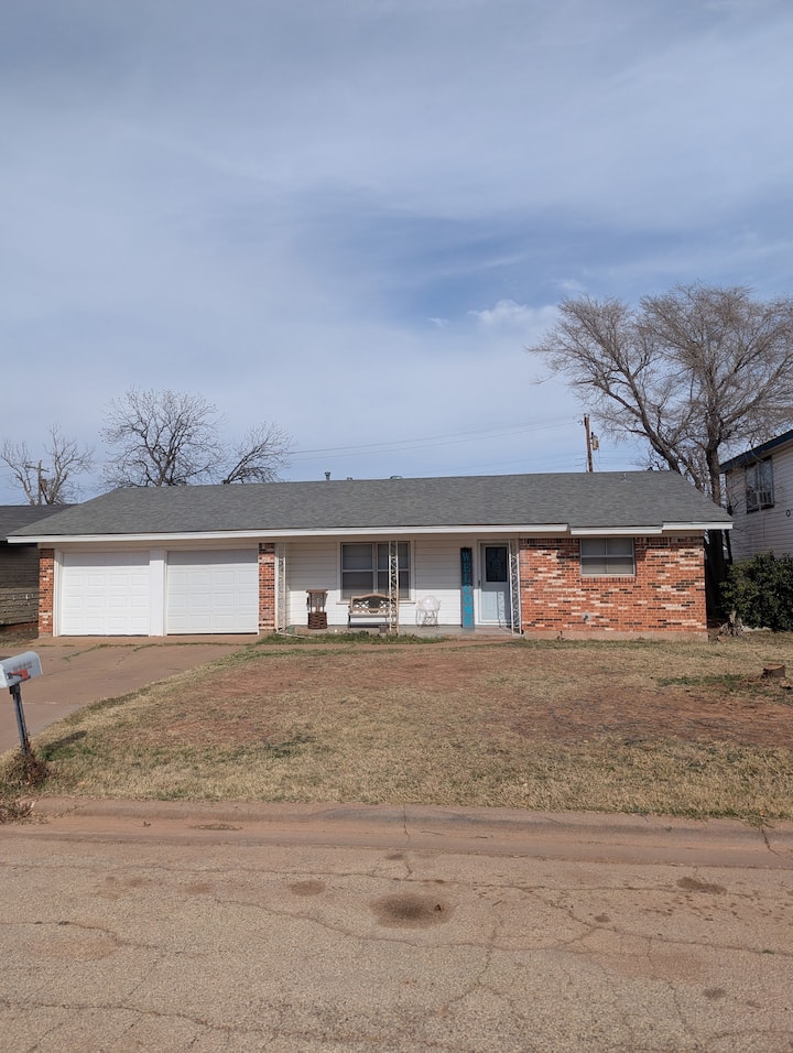 Ranch Style House: Close To Stargate - Abilene, TX