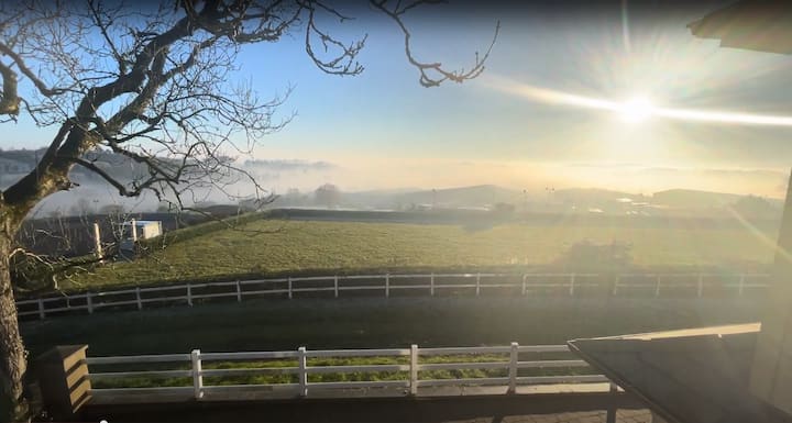 The Equestrian Panorama Airbnb - Cavan