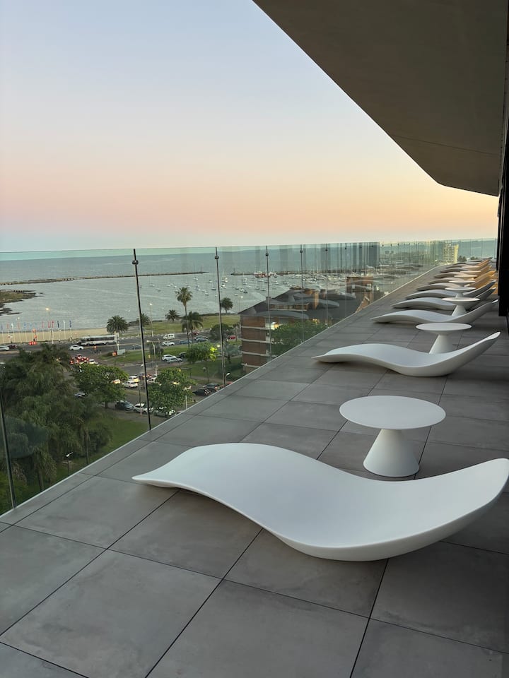 Mono Ambiente De Lujo - Montevidéu