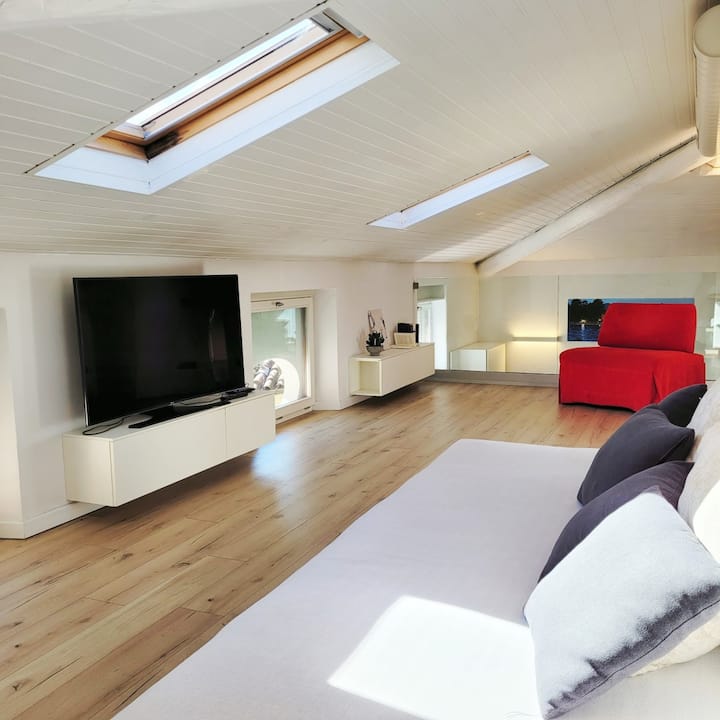 Attico Sul Lago Mountain Lake Iseo Hospitality - Lovere