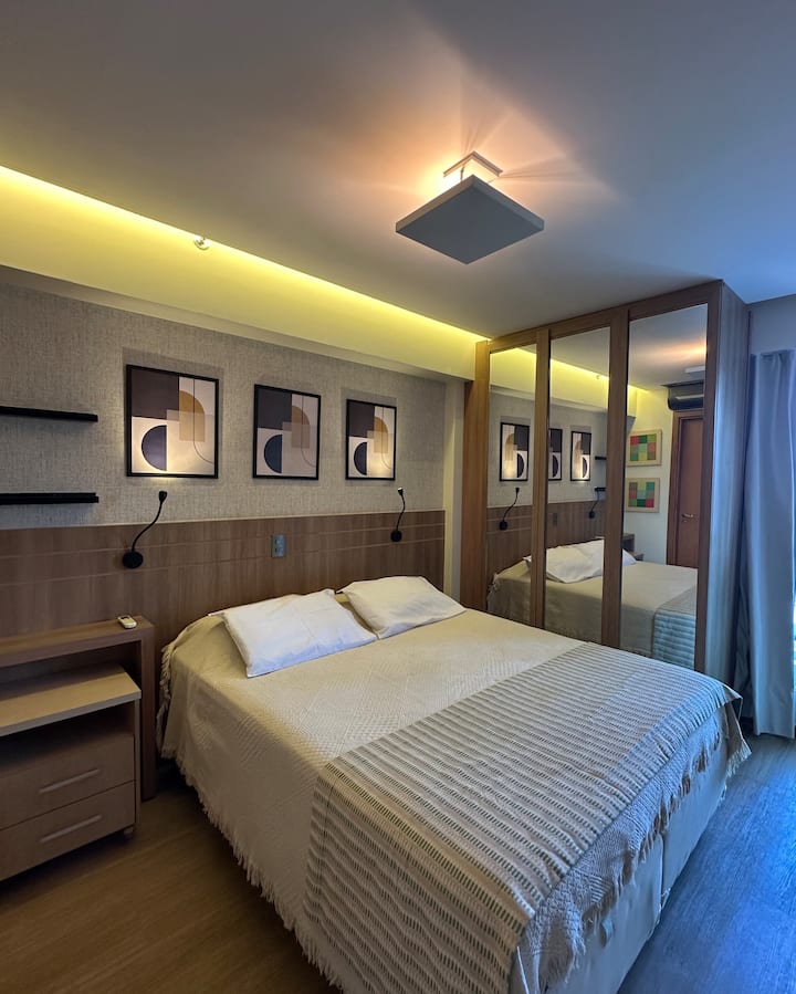 Apartamento Brasilia, Flat Asa Norte, Com Piscina - Brasília