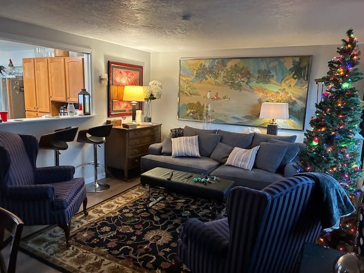 Rest And Relax On The East Side Near Ski Resorts - Sandy, UT