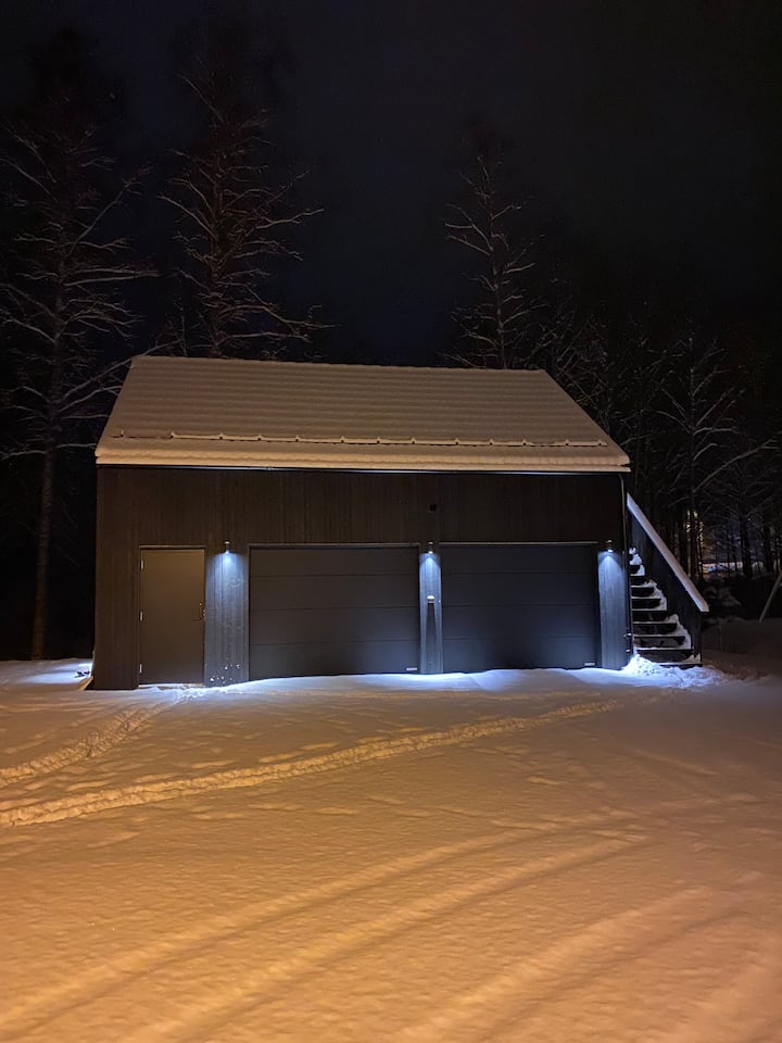 Garagelägenhet I Bjursås - Svezia