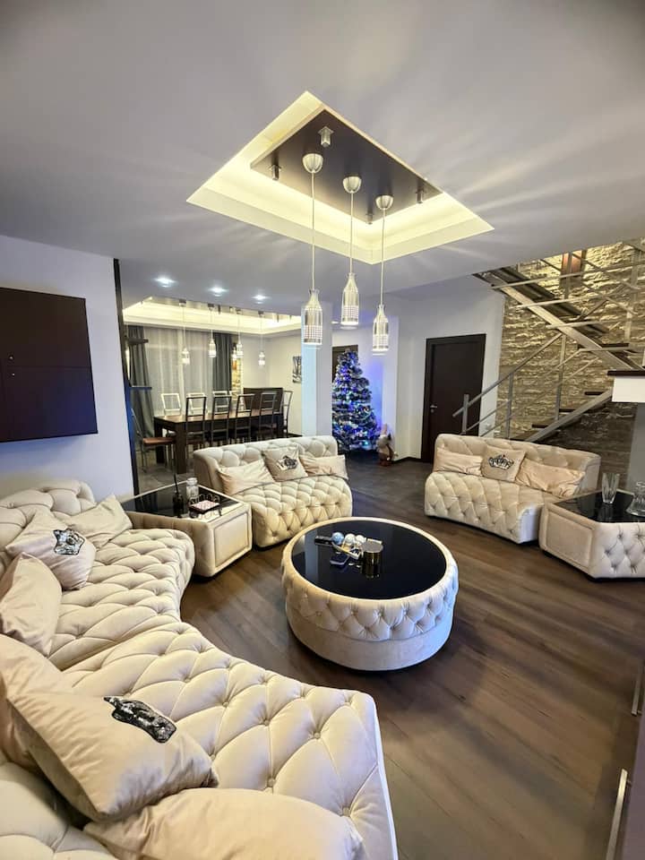 Amk House Busteni 2 - Bușteni