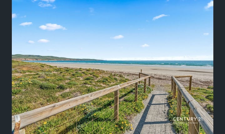 Beach Holiday Home Aldinga Beach - Adelaida