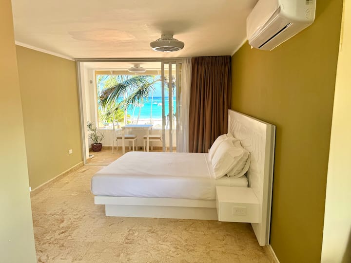(D05)new Ocean View 1br • Right On The Beach - Punta Cana