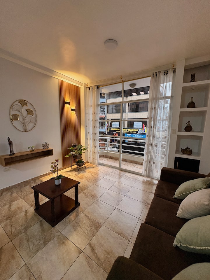 Apartamento En Centro De Puyo, Calle Ceslao Marin - Puyo