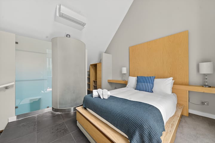 Alexi’s On Bourke - Urban Escape -Loft Apartment 1 - Bondi Beach