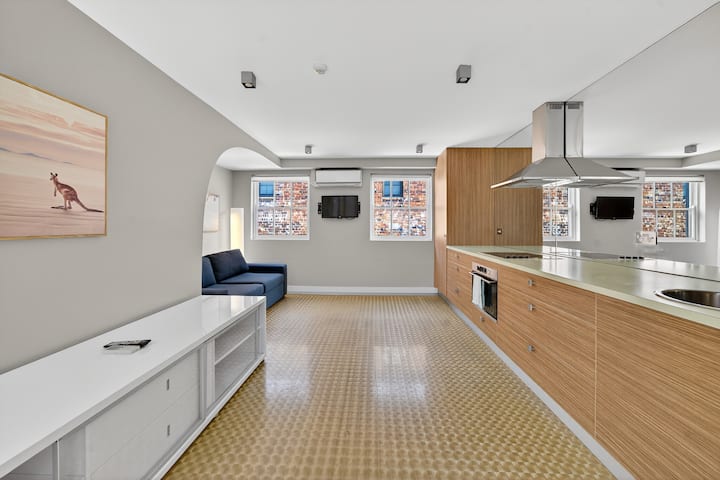 Alexi’s On Bourke - Urban Escape -Loft Apartment 1 - Surry Hills